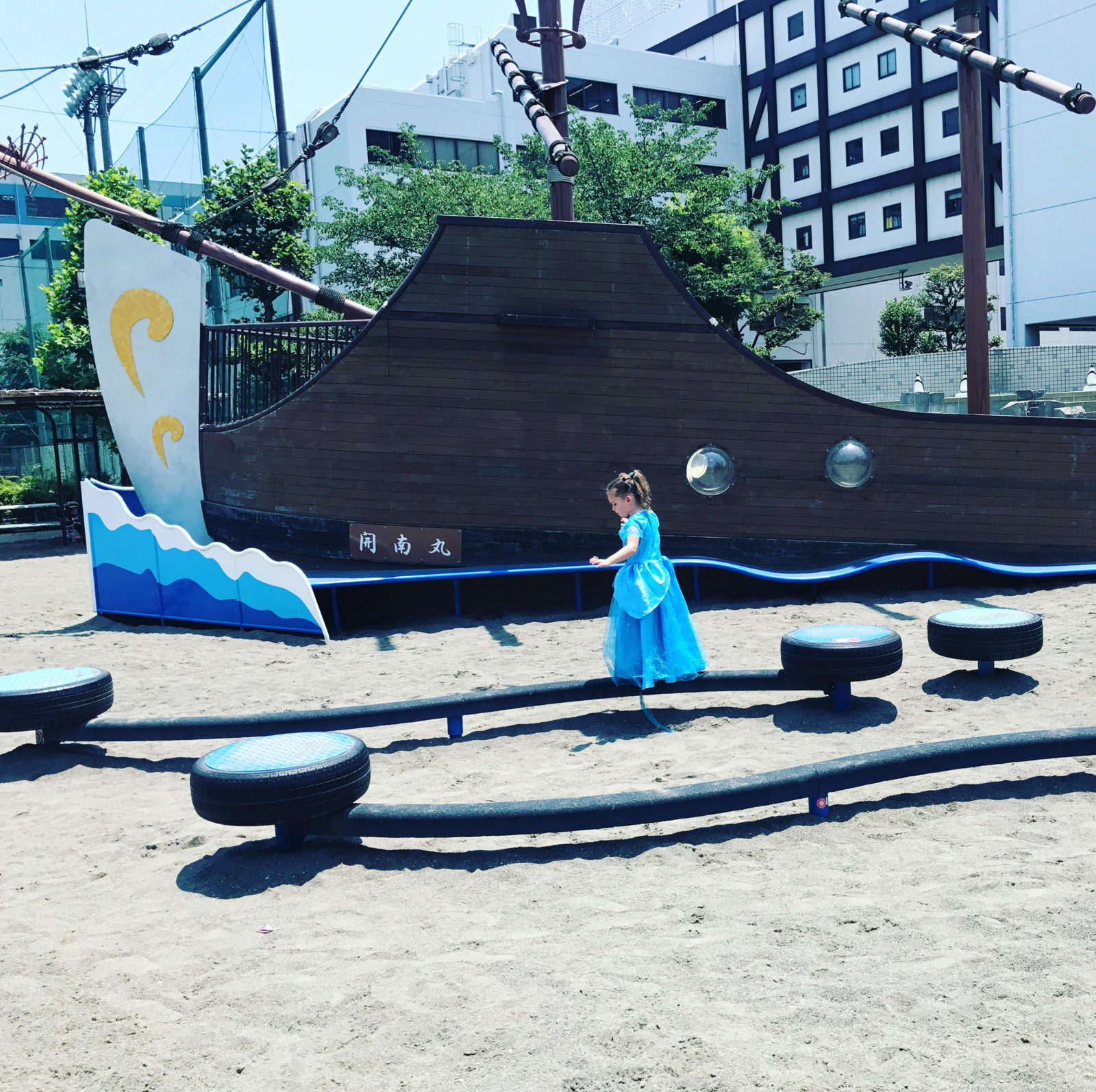 OUR FAVOURITE SPLASH PADS IN TOKYO