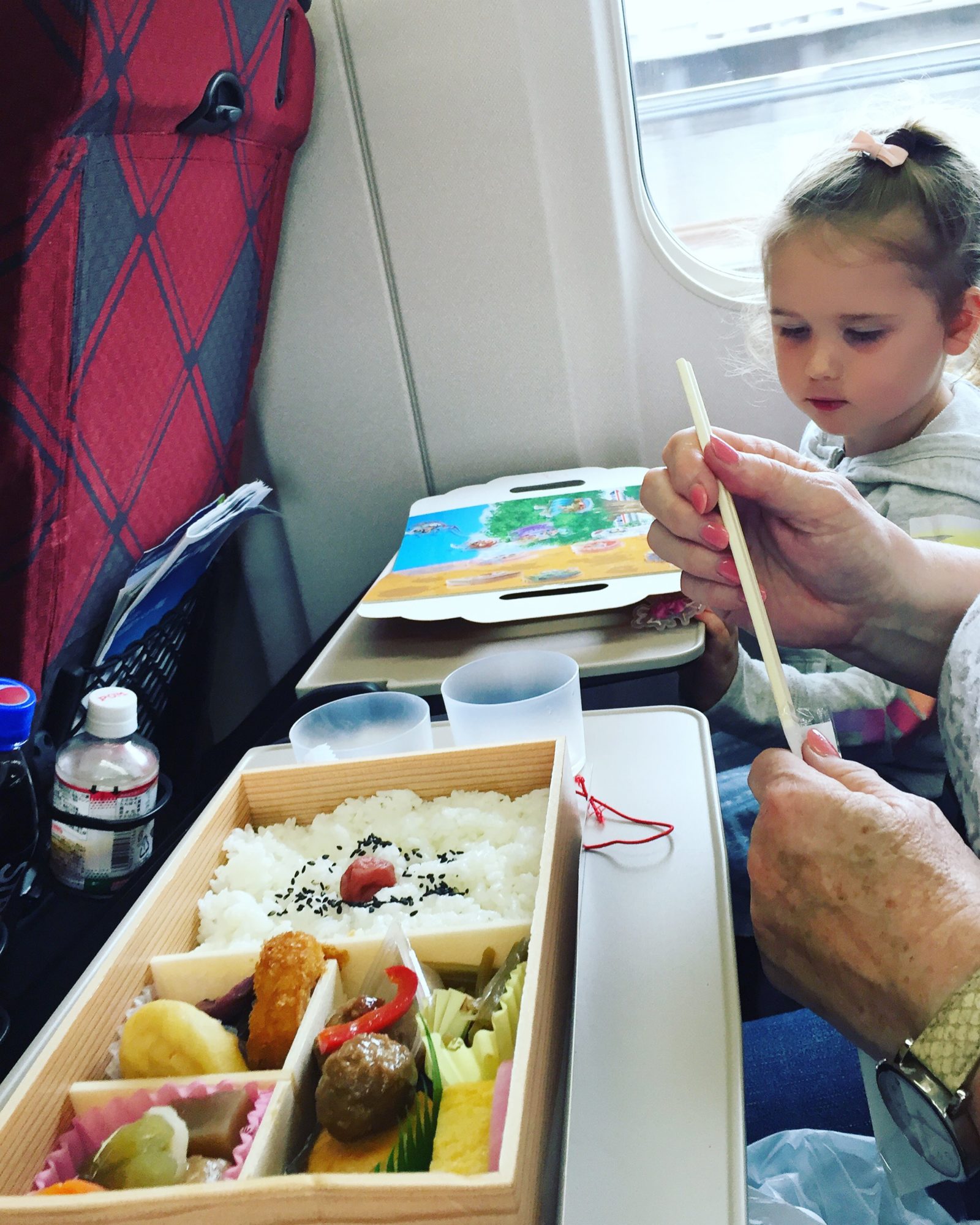 SHINKANSEN TRAVEL WITH KIDS